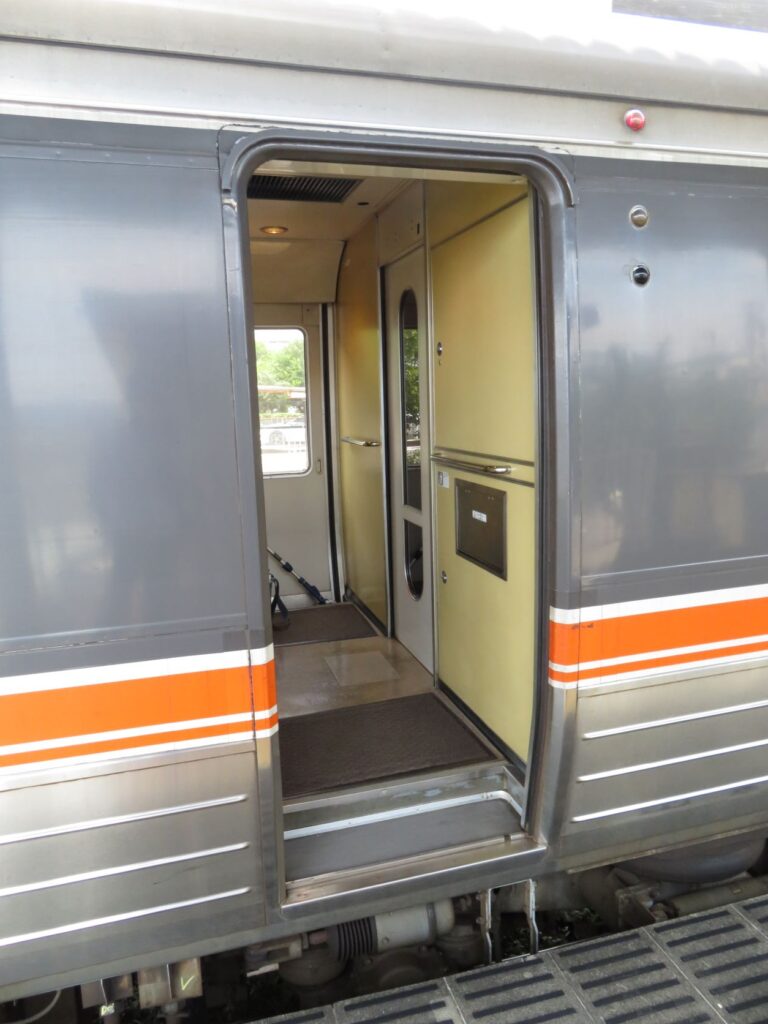 ワイドビュー南紀 ～魅惑のハイパワー特急～ ＜前編＞ - meihan-rail.