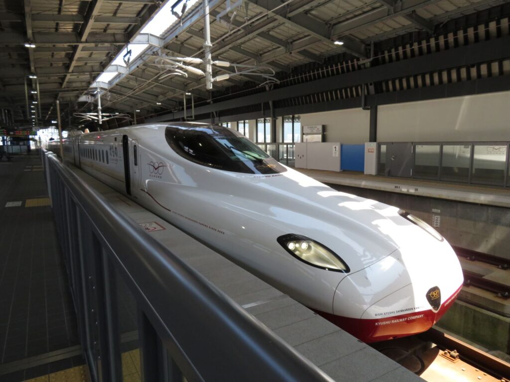 開業1周年！ 西九州新幹線 - meihan-rail.