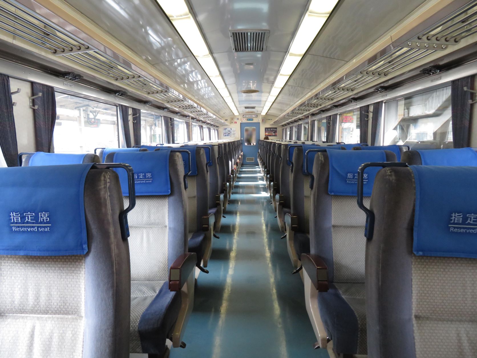 JR四国のキハ185系 - meihan-rail.