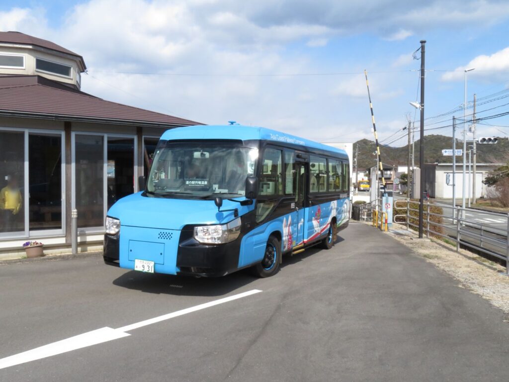 DMV ～世界初の軌陸両用車～ - meihan-rail.